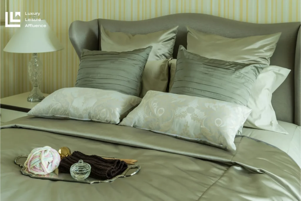 The Ultimate Comfort Experience: Luxury Bedding Sets - Luxury Leisure Affluence